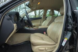 Melns Lexus IS 2007 Rīga, ar dzinēja tilpumu 2.50 L un nobraukumu 207 tūkst. km par 4200 €, foto 17 vietnē AUTOMOTO.COM.LV