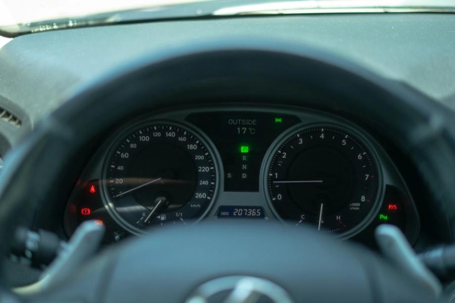 Melns Lexus IS 2007 Rīga, ar dzinēja tilpumu 2.50 L un nobraukumu 207 tūkst. km par 4200 €, foto 22 vietnē AUTOMOTO.COM.LV
