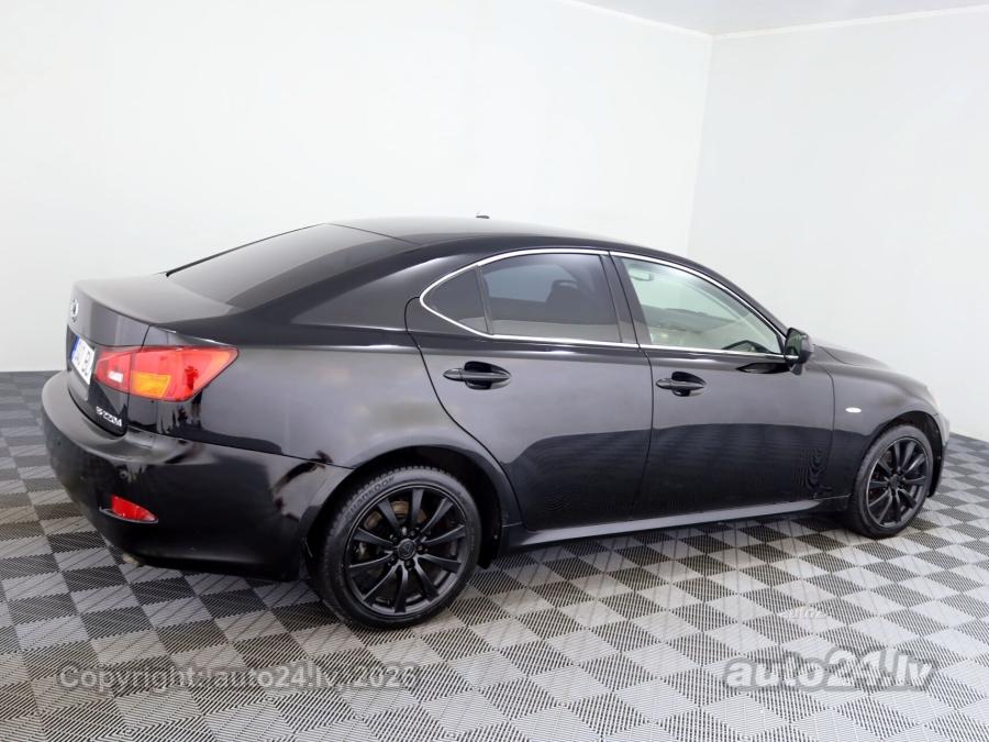 Melns Lexus IS 2007 Tallina, ar dzinēja tilpumu 2.20 L un nobraukumu 252 tūkst. km par 2499 €, foto 4 vietnē AUTOMOTO.COM.LV