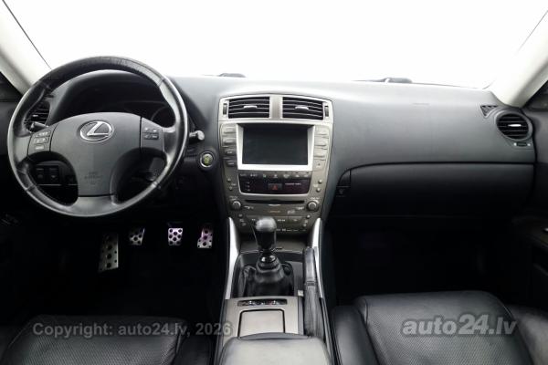 Melns Lexus IS 2007 Tallina, ar dzinēja tilpumu 2.20 L un nobraukumu 252 tūkst. km par 2499 €, foto 5 vietnē AUTOMOTO.COM.LV
