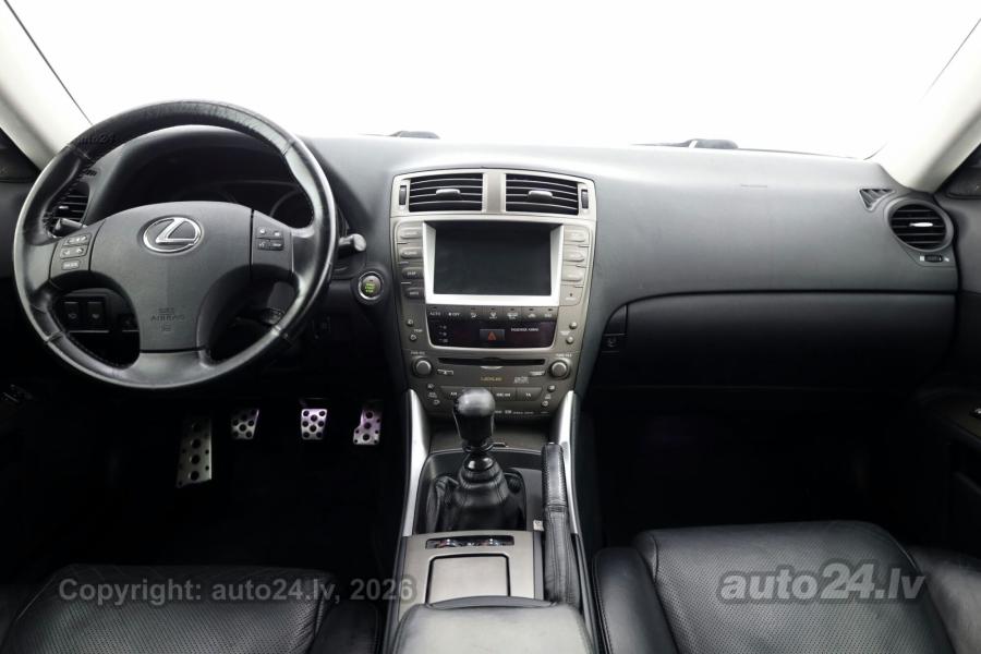 Melns Lexus IS 2007 Tallina, ar dzinēja tilpumu 2.20 L un nobraukumu 252 tūkst. km par 2499 €, foto 6 vietnē AUTOMOTO.COM.LV