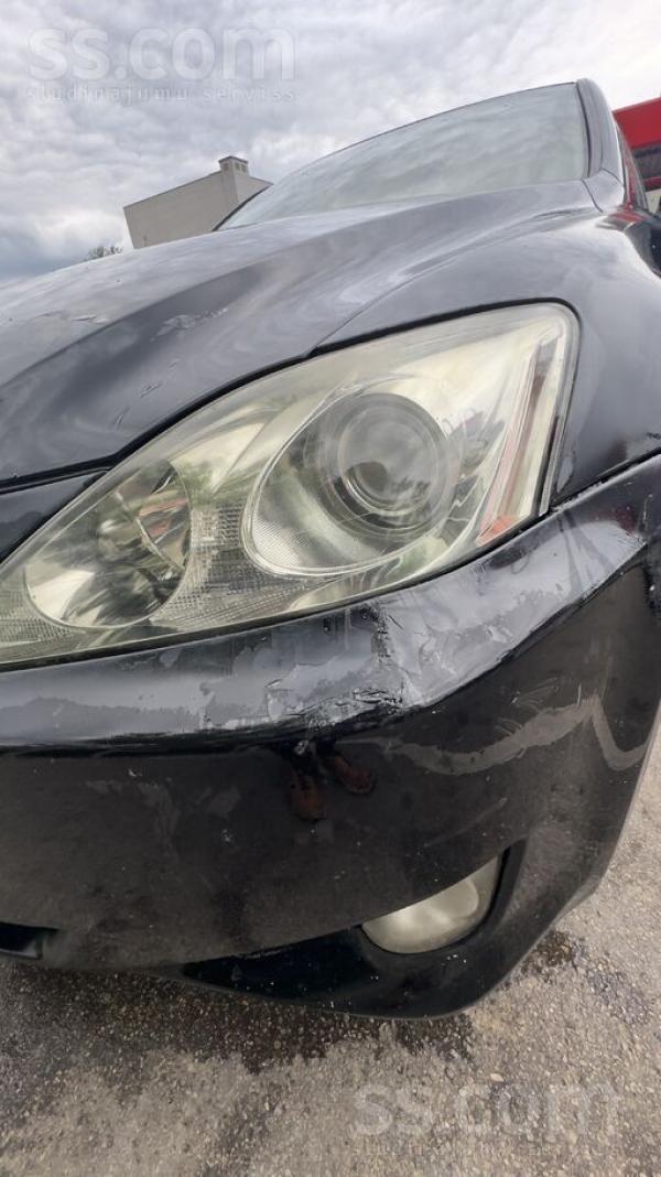 Melns Lexus IS 2007 Daugavpils, ar dzinēja tilpumu 2.20 L un nobraukumu 316 tūkst. km par 2100 €, foto 6 vietnē AUTOMOTO.COM.LV