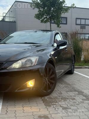 Melns Lexus IS 2007 Rīga, ar dzinēja tilpumu 2.50 L un nobraukumu 244 tūkst. km par 3999 €, foto 4 vietnē AUTOMOTO.COM.LV