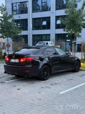Melns Lexus IS 2007 Rīga, ar dzinēja tilpumu 2.50 L un nobraukumu 244 tūkst. km par 3999 €, foto 7 vietnē AUTOMOTO.COM.LV