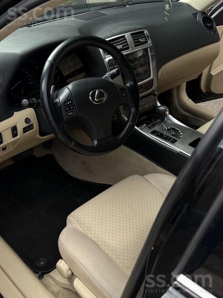 Melns Lexus IS 2007 Rīga, ar dzinēja tilpumu 2.50 L un nobraukumu 244 tūkst. km par 3999 €, foto 10 vietnē AUTOMOTO.COM.LV