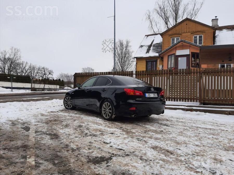 Melns Lexus IS 2007 Valmiera, ar dzinēja tilpumu 2.50 L un nobraukumu 155 tūkst. km par 6003 €, foto 23 vietnē AUTOMOTO.COM.LV