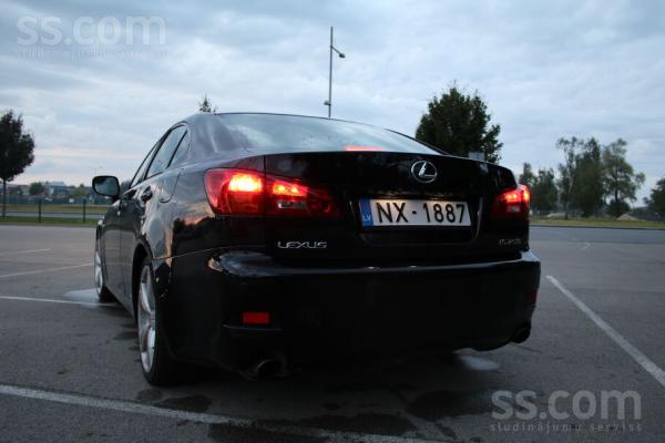Melns Lexus IS 2007 Rīga, ar dzinēja tilpumu 2.50 L un nobraukumu 267 tūkst. km par 3600 €, foto 7 vietnē AUTOMOTO.COM.LV