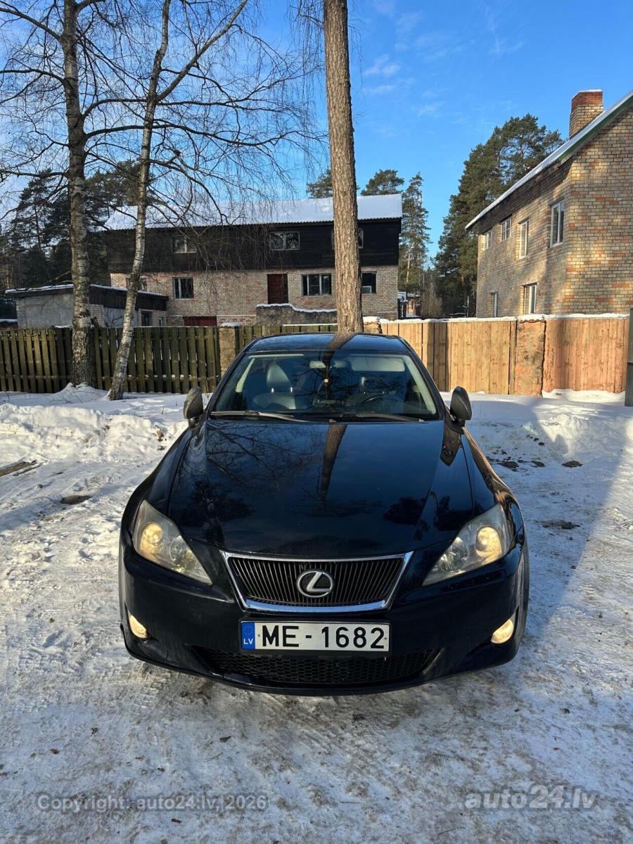 Melns Lexus IS 2008 Rīga, ar dzinēja tilpumu 2.20 L un nobraukumu 293 tūkst. km par 4000 €, foto 3 vietnē AUTOMOTO.COM.LV