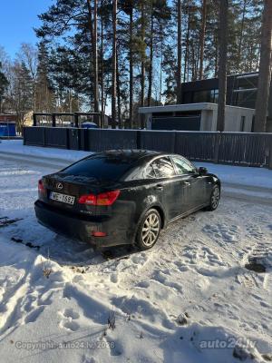 Melns Lexus IS 2008 Rīga, ar dzinēja tilpumu 2.20 L un nobraukumu 293 tūkst. km par 4000 €, foto 4 vietnē AUTOMOTO.COM.LV