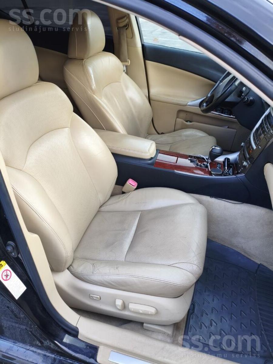 Melns Lexus IS 2008 Rīga, ar dzinēja tilpumu 2.50 L un nobraukumu 251 tūkst. km par 5100 €, foto 7 vietnē AUTOMOTO.COM.LV