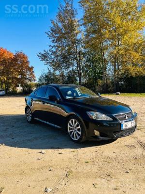 Melns Lexus IS 2008 Rīga, ar dzinēja tilpumu 2.50 L un nobraukumu 266 tūkst. km par 5500 €, foto  vietnē AUTOMOTO.COM.LV