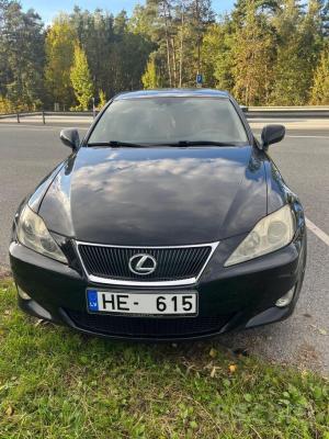 Black Lexus IS 2008 in Riga, with an engine capacity of 2.50 L and mileage of 266 thousand km for 5500 €, photo 3 on AUTOMOTO.COM.LV