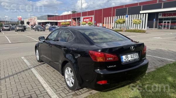 Melns Lexus IS 2008 Rīga, ar dzinēja tilpumu 2.20 L un nobraukumu 312 tūkst. km par 3500 €, foto 1 vietnē AUTOMOTO.COM.LV