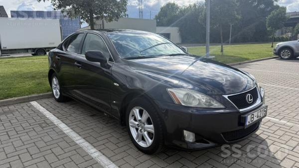 Melns Lexus IS 2008 Rīga, ar dzinēja tilpumu 2.20 L un nobraukumu 312 tūkst. km par 3500 €, foto 9 vietnē AUTOMOTO.COM.LV