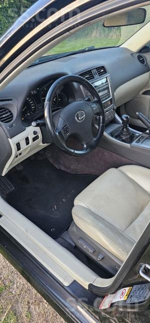 Melns Lexus IS 2009 Rīga, ar dzinēja tilpumu 2.20 L un nobraukumu 295 tūkst. km par 4000 €, foto 8 vietnē AUTOMOTO.COM.LV