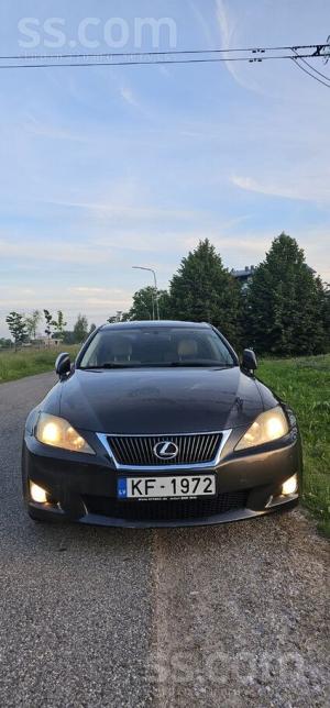 Melns Lexus IS 2009 Rīga, ar dzinēja tilpumu 2.20 L un nobraukumu 295 tūkst. km par 4000 €, foto 9 vietnē AUTOMOTO.COM.LV