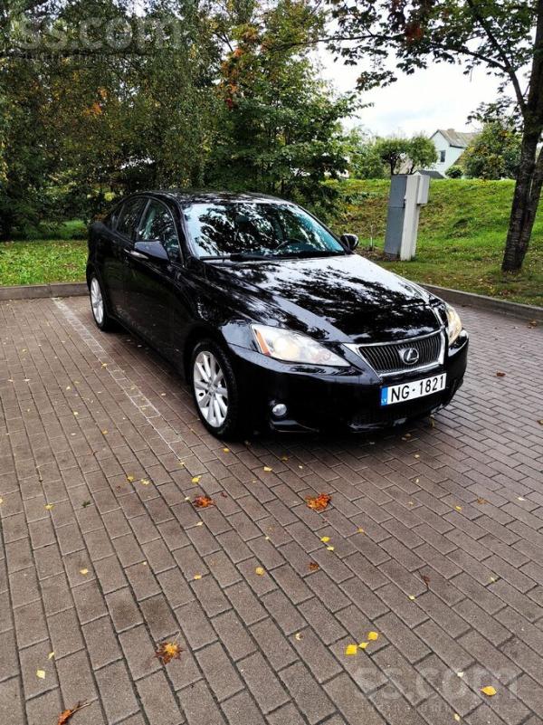 Melns Lexus IS 2009 Jelgava, ar dzinēja tilpumu 2.20 L un nobraukumu 221 tūkst. km par 3500 €, foto 1 vietnē AUTOMOTO.COM.LV
