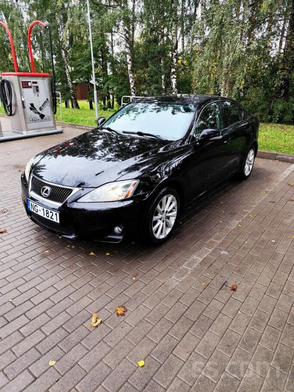 Melns Lexus IS 2009 Jelgava, ar dzinēja tilpumu 2.20 L un nobraukumu 221 tūkst. km par 3500 €, foto 3 vietnē AUTOMOTO.COM.LV