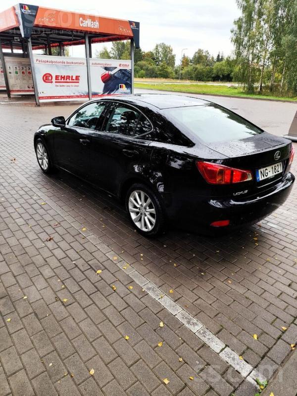 Melns Lexus IS 2009 Jelgava, ar dzinēja tilpumu 2.20 L un nobraukumu 221 tūkst. km par 3500 €, foto 5 vietnē AUTOMOTO.COM.LV
