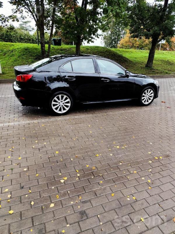 Melns Lexus IS 2009 Jelgava, ar dzinēja tilpumu 2.20 L un nobraukumu 221 tūkst. km par 3500 €, foto 6 vietnē AUTOMOTO.COM.LV