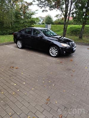 Black Lexus IS 2009 in Jelgava, with an engine capacity of 2.20 L and mileage of 221 thousand km for 3500 €, photo 7 on AUTOMOTO.COM.LV