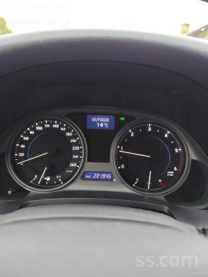 Black Lexus IS 2009 in Jelgava, with an engine capacity of 2.20 L and mileage of 221 thousand km for 3500 €, photo 8 on AUTOMOTO.COM.LV
