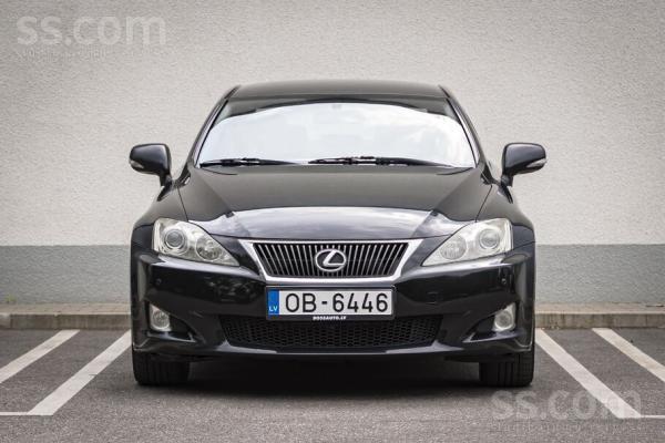 Black Lexus IS 2010 in Riga, with an engine capacity of 2.20 L and mileage of 0 thousand km for 5550 €, photo 2 on AUTOMOTO.COM.LV