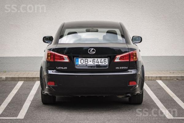 Black Lexus IS 2010 in Riga, with an engine capacity of 2.20 L and mileage of 0 thousand km for 5550 €, photo 5 on AUTOMOTO.COM.LV