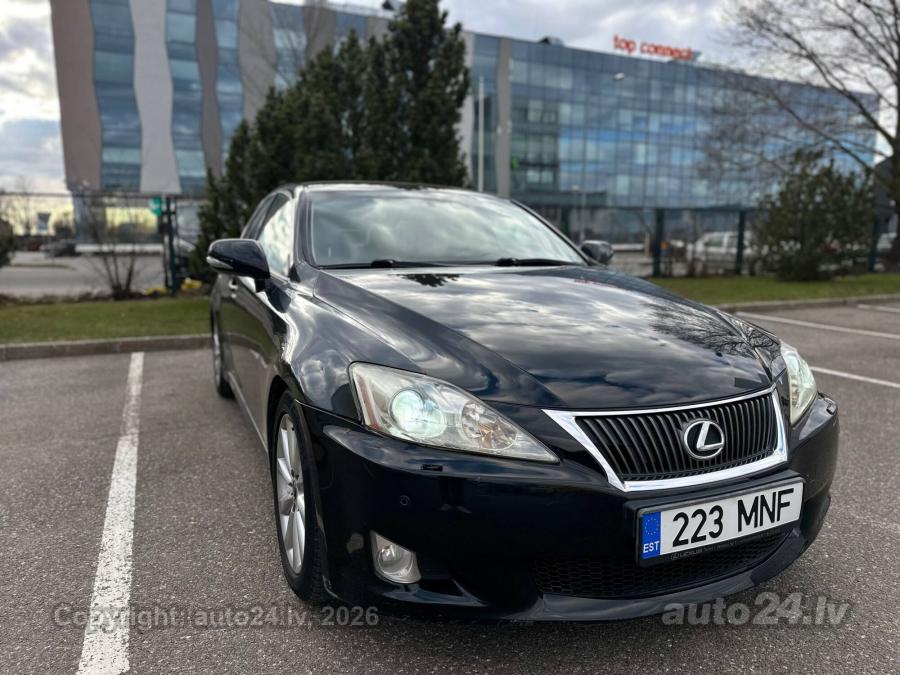 Melns Lexus IS 2010 Tallina, ar dzinēja tilpumu 2.50 L un nobraukumu 132 tūkst. km par 2999 €, foto 1 vietnē AUTOMOTO.COM.LV