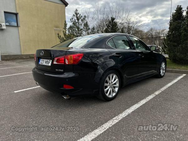 Melns Lexus IS 2010 Tallina, ar dzinēja tilpumu 2.50 L un nobraukumu 132 tūkst. km par 2999 €, foto 6 vietnē AUTOMOTO.COM.LV