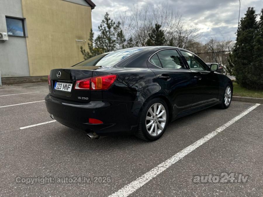 Melns Lexus IS 2010 Tallina, ar dzinēja tilpumu 2.50 L un nobraukumu 132 tūkst. km par 2999 €, foto 7 vietnē AUTOMOTO.COM.LV