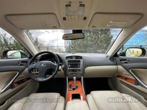 Melns Lexus IS 2010 Tallina, ar dzinēja tilpumu 2.50 L un nobraukumu 132 tūkst. km par 2999 €, foto 8 vietnē AUTOMOTO.COM.LV