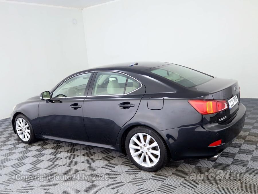 Black Lexus IS 2010 in Tallinn, with an engine capacity of 2.50 L and mileage of 132 thousand km for 4199 €, photo 5 on AUTOMOTO.COM.LV
