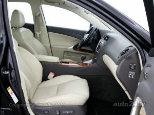 Black Lexus IS 2010 in Tallinn, with an engine capacity of 2.50 L and mileage of 132 thousand km for 4199 €, photo 7 on AUTOMOTO.COM.LV