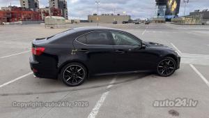 Black Lexus IS 2010 in Tallinn, with an engine capacity of 2.50 L and mileage of 154 thousand km for 8790 €, photo 4 on AUTOMOTO.COM.LV