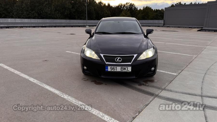 Black Lexus IS 2010 in Tallinn, with an engine capacity of 2.50 L and mileage of 154 thousand km for 8790 €, photo 5 on AUTOMOTO.COM.LV