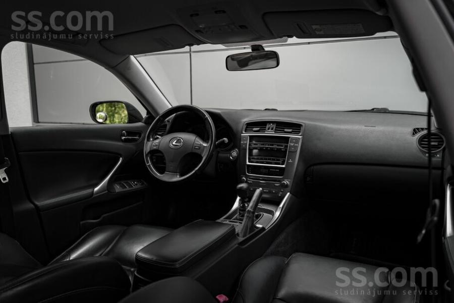Melns Lexus IS 2010 Rīga, ar dzinēja tilpumu 2.20 L un nobraukumu 237 tūkst. km par 4990 €, foto 17 vietnē AUTOMOTO.COM.LV