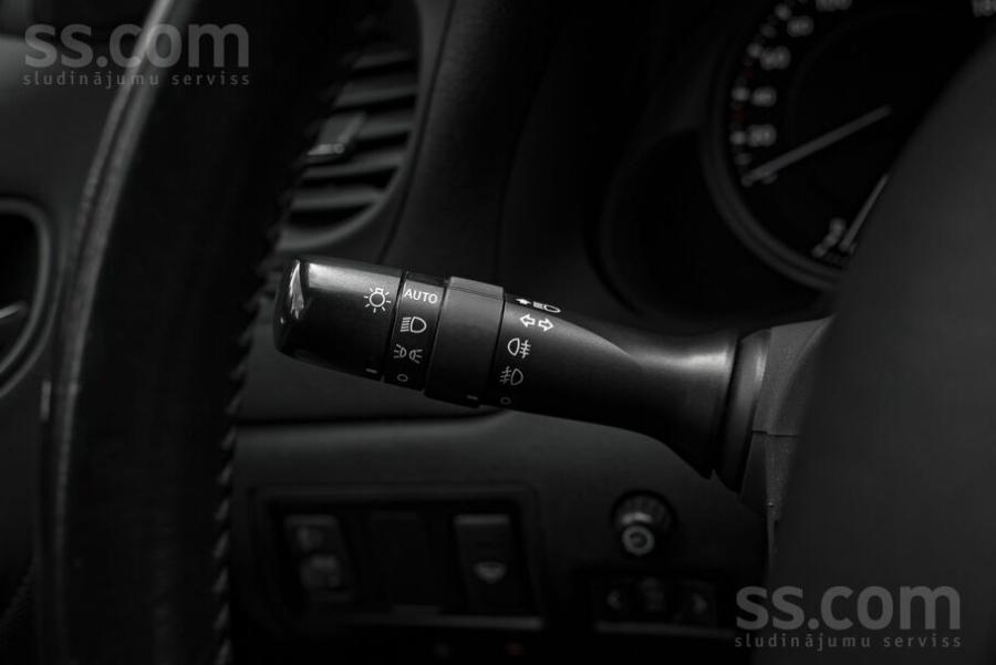 Melns Lexus IS 2010 Rīga, ar dzinēja tilpumu 2.20 L un nobraukumu 237 tūkst. km par 4990 €, foto 18 vietnē AUTOMOTO.COM.LV