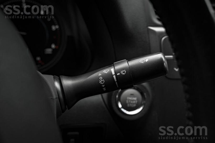 Melns Lexus IS 2010 Rīga, ar dzinēja tilpumu 2.20 L un nobraukumu 237 tūkst. km par 4990 €, foto 22 vietnē AUTOMOTO.COM.LV