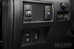 Melns Lexus IS 2010 Rīga, ar dzinēja tilpumu 2.20 L un nobraukumu 237 tūkst. km par 4990 €, foto 29 vietnē AUTOMOTO.COM.LV