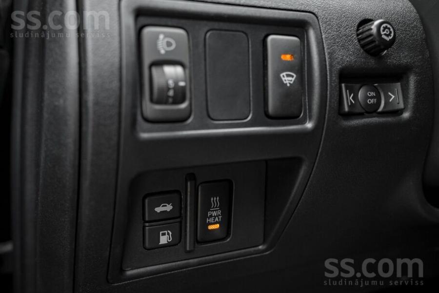 Melns Lexus IS 2010 Rīga, ar dzinēja tilpumu 2.20 L un nobraukumu 237 tūkst. km par 4990 €, foto 29 vietnē AUTOMOTO.COM.LV