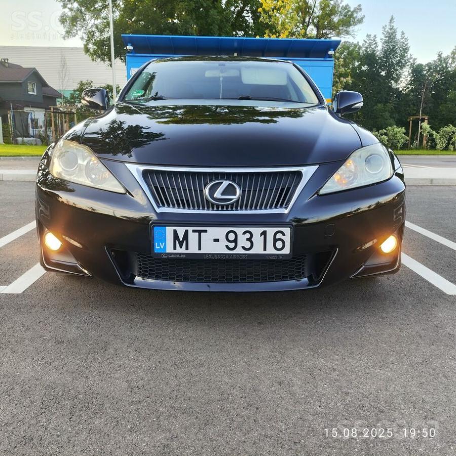 Melns Lexus IS 2011 Jūrmala, ar dzinēja tilpumu 2.20 L un nobraukumu 210 tūkst. km par 5000 €, foto 2 vietnē AUTOMOTO.COM.LV