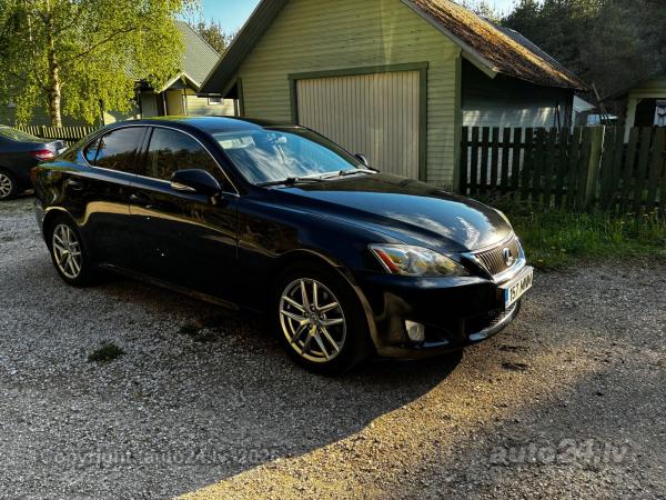 Black Lexus IS 2011 in Tallinn, with an engine capacity of 2.50 L and mileage of 133 thousand km for 7299 €, photo 2 on AUTOMOTO.COM.LV
