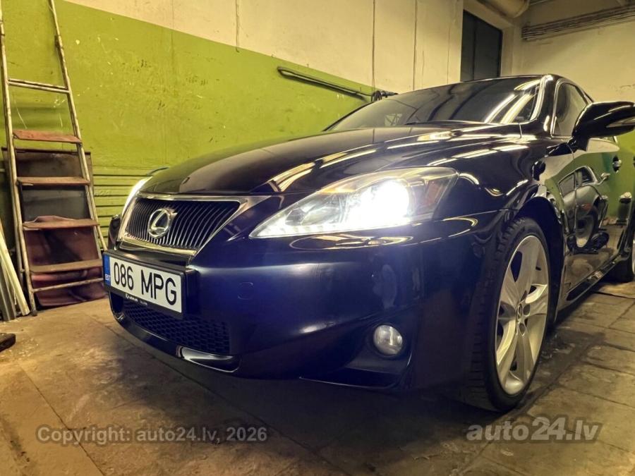 Melns Lexus IS 2012 Tallina, ar dzinēja tilpumu 2.50 L un nobraukumu 204 tūkst. km par 9000 €, foto 2 vietnē AUTOMOTO.COM.LV