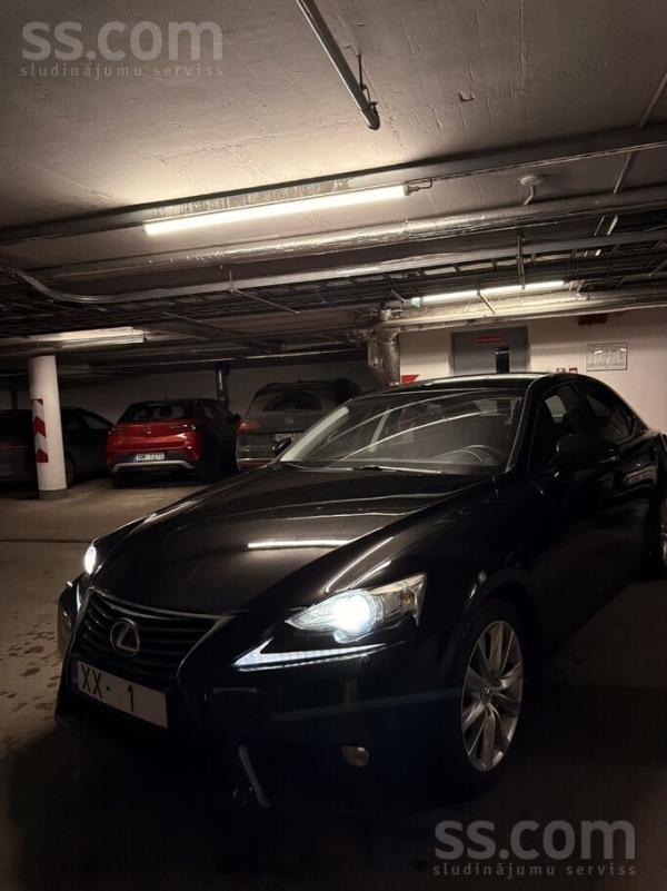 Black Lexus IS 2013 in Riga, with an engine capacity of 3.00 L and mileage of 170 thousand km for 15000 €, photo 1 on AUTOMOTO.COM.LV