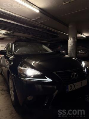 Black Lexus IS 2013 in Riga, with an engine capacity of 2.50 L and mileage of 170 thousand km for 15000 €, photo 11 on AUTOMOTO.COM.LV