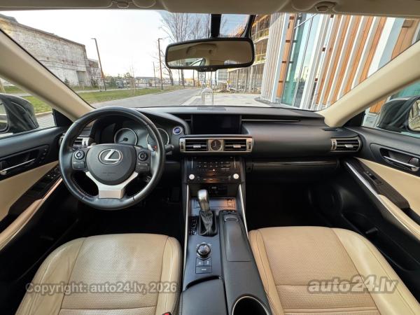 Melns Lexus IS 2014 Tallina, ar dzinēja tilpumu 2.50 L un nobraukumu 145 tūkst. km par 14900 €, foto 7 vietnē AUTOMOTO.COM.LV