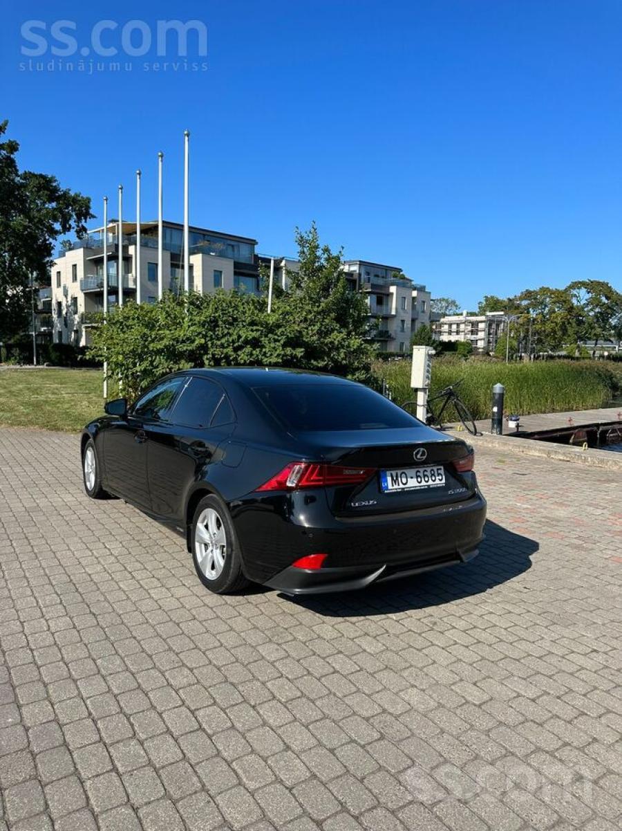 Melns Lexus IS 2014 Jūrmala, ar dzinēja tilpumu 2.50 L un nobraukumu 219 tūkst. km par 11300 €, foto 5 vietnē AUTOMOTO.COM.LV