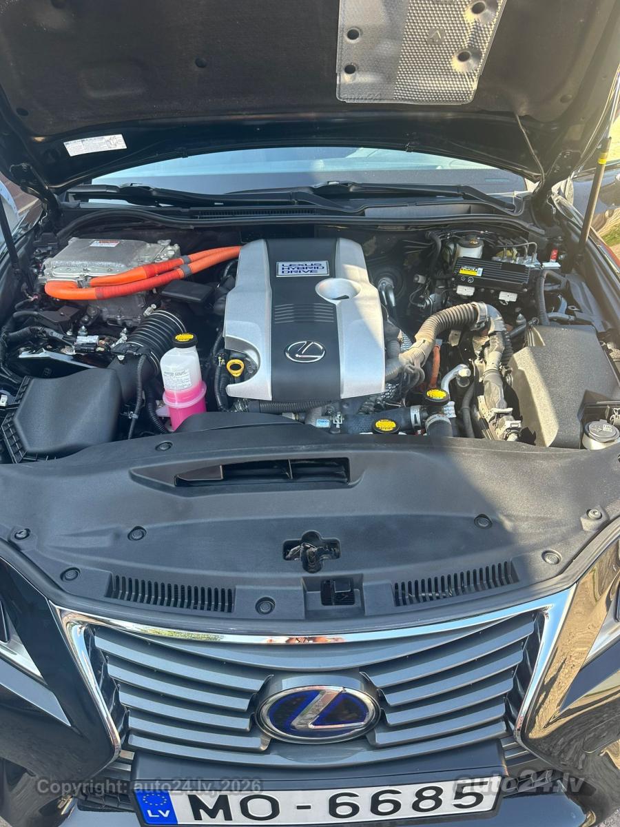 Melns Lexus IS 2014 Jūrmala, ar dzinēja tilpumu 2.00 L un nobraukumu 217 tūkst. km par 12000 €, foto 11 vietnē AUTOMOTO.COM.LV
