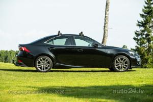 Melns Lexus IS 2014 Tallina, ar dzinēja tilpumu 2.50 L un nobraukumu 140 tūkst. km par 19900 €, foto 3 vietnē AUTOMOTO.COM.LV